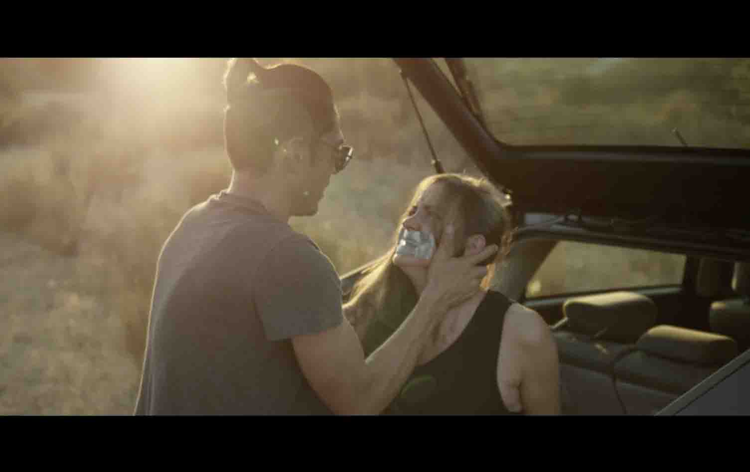 A Kiss Goodbye – Los Cortos – Short Films. Big Stories